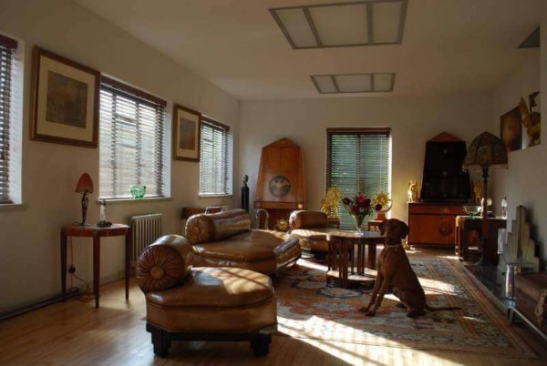 High & Over - Amersham Museum